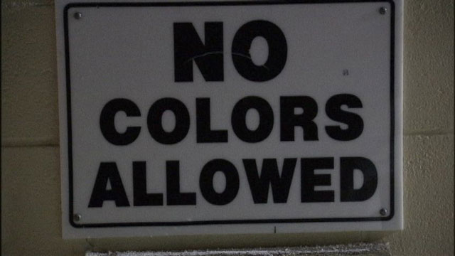 'No Colors Allowed' Sign Posted Outside Bar Sparks Controversy