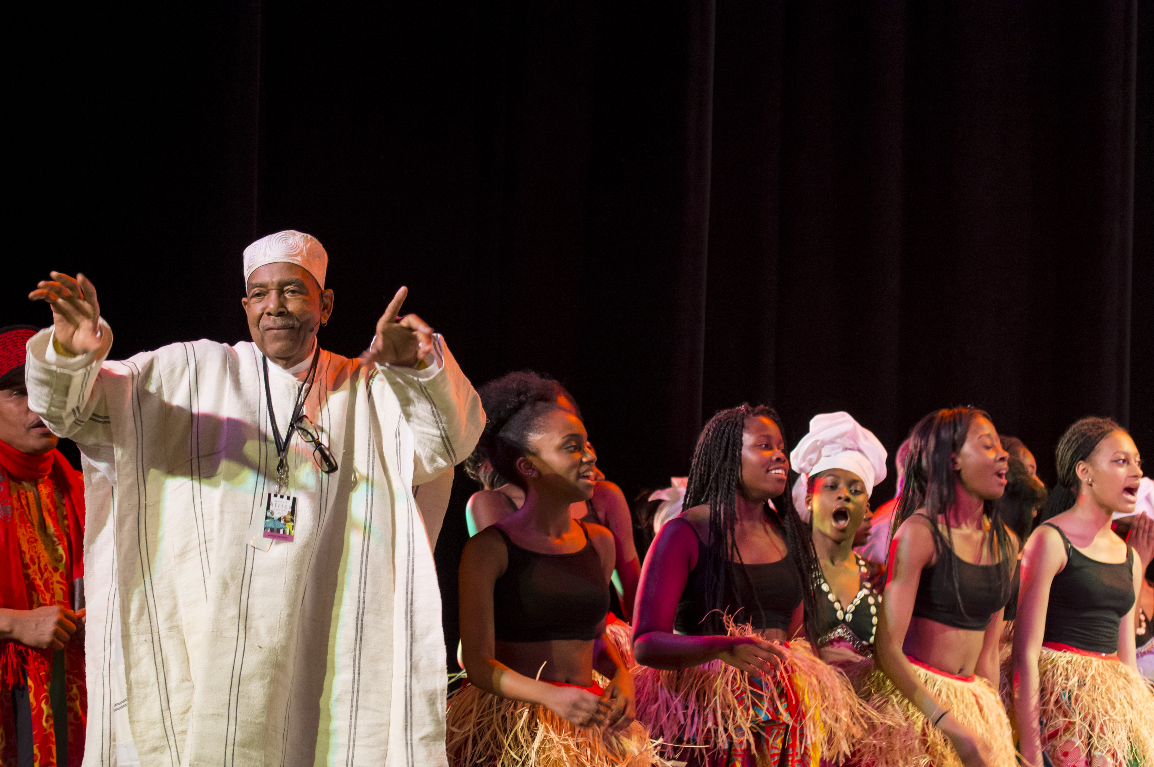‘Baba Chuck’ Davis, Pioneer of African Dance, Dies at 80