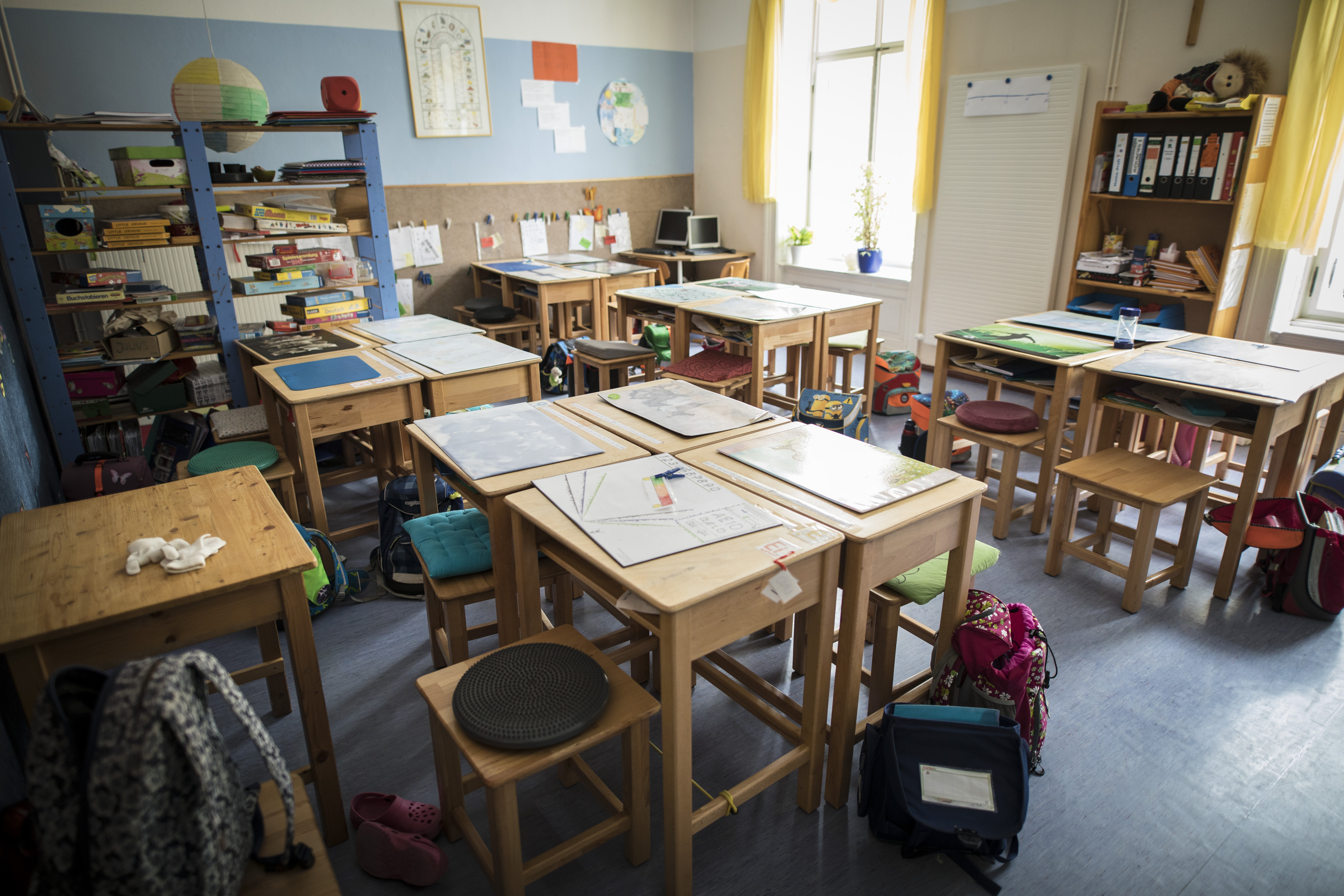 Maryland Teacher Carlos Deangelo Bell Accused Of Sex Abuse Of 42 Boys