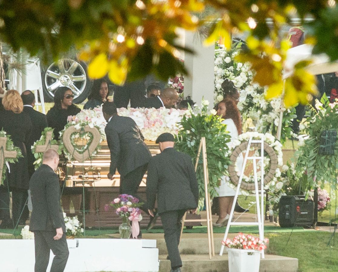 Kim Porter Funeral Photos, Video: Model’s Life Celebrated, Mourned ...