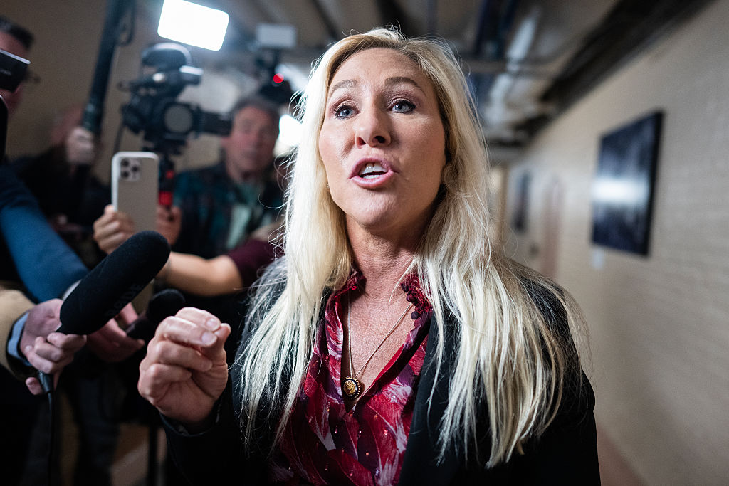 Perry Greene Pays $75K To Muslim Women