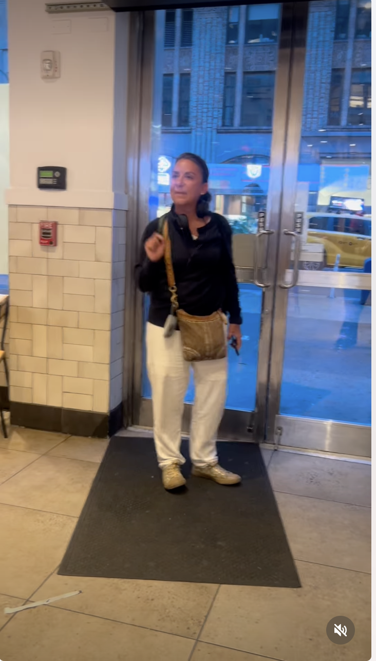 Racist White Woman Says Black People Should Be Slaves Again